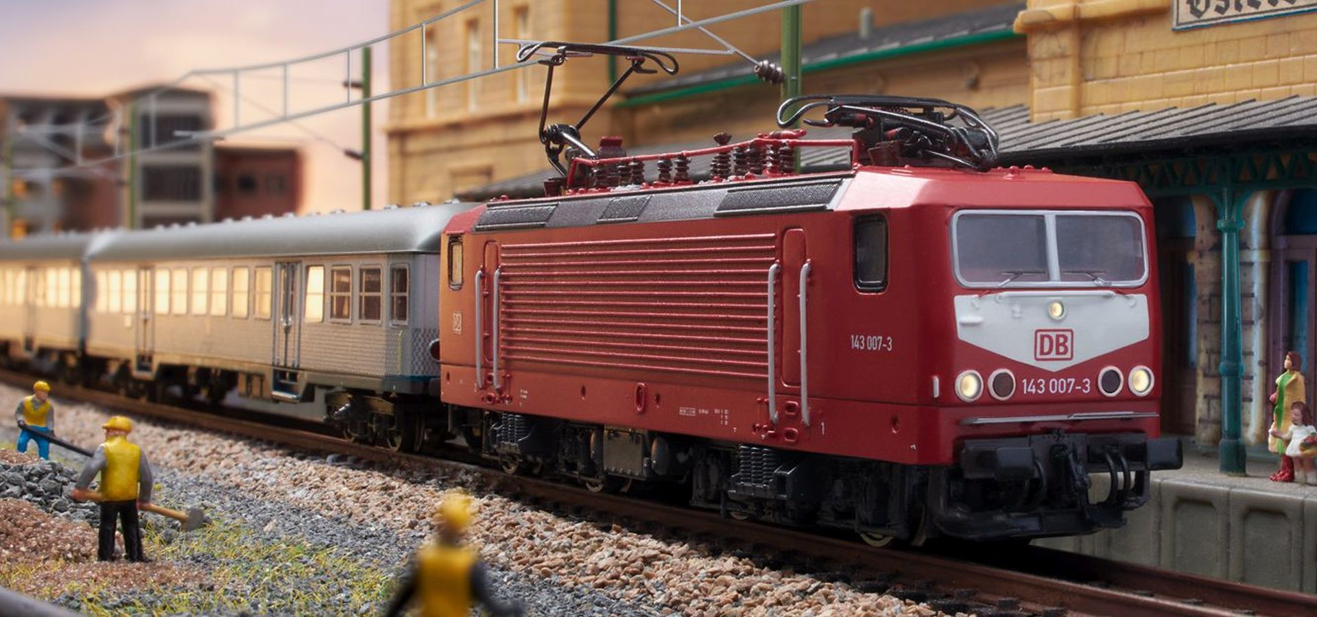 Trix 16431 - E-Lok 143 007-3, DBAG, Ep.V, DC-MFX-Sound