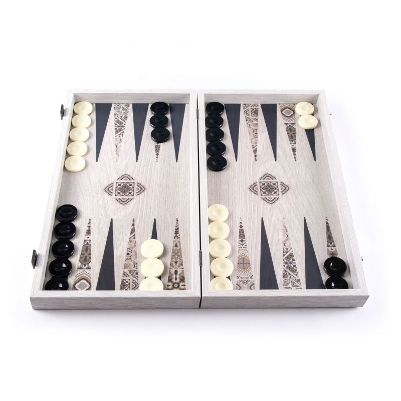 Backgammon spel kopen? Ontdek bord, koffers en sets online