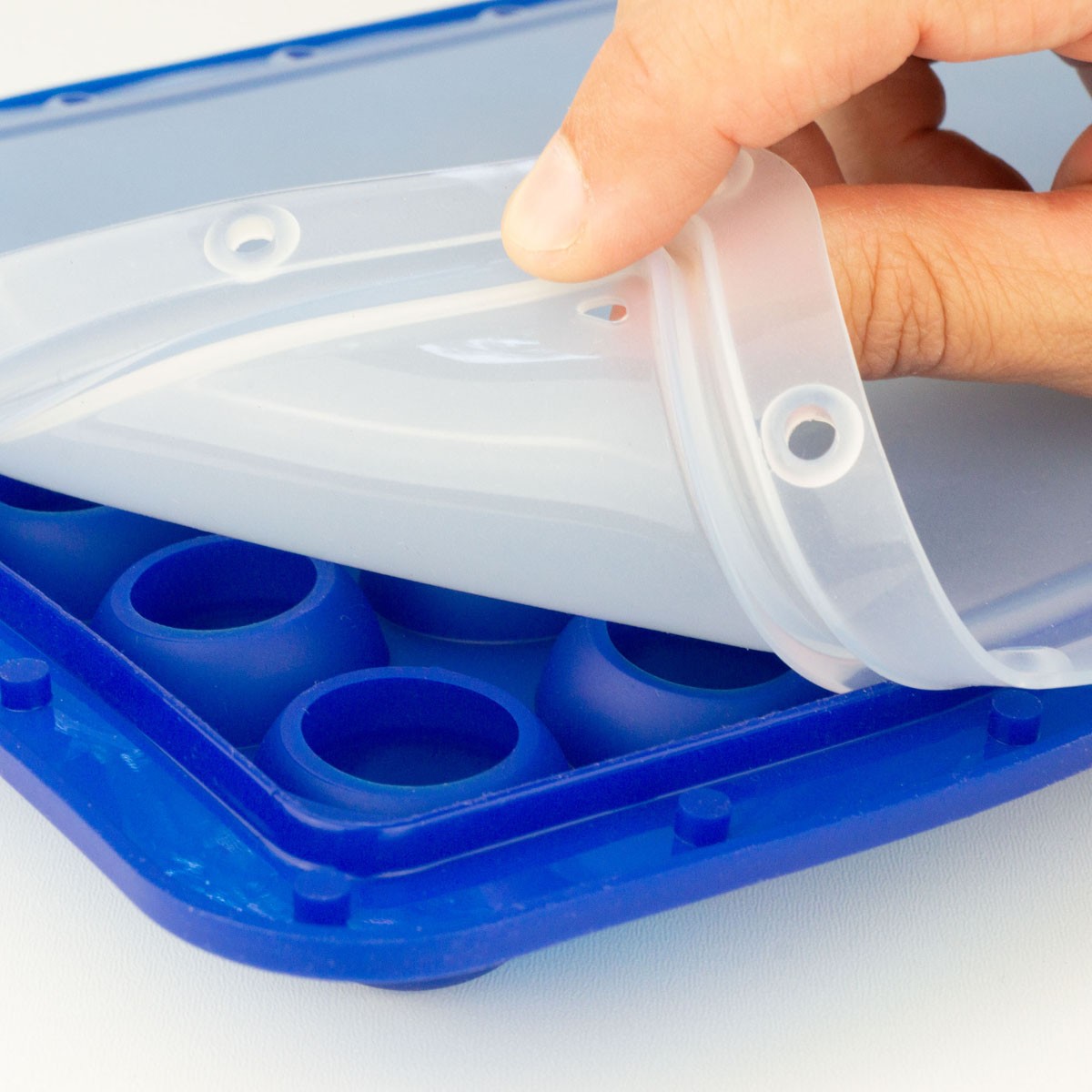 LURCH Ice Former Arctic Kugeln Ø 3cm blau mit transparentem Deckel ...