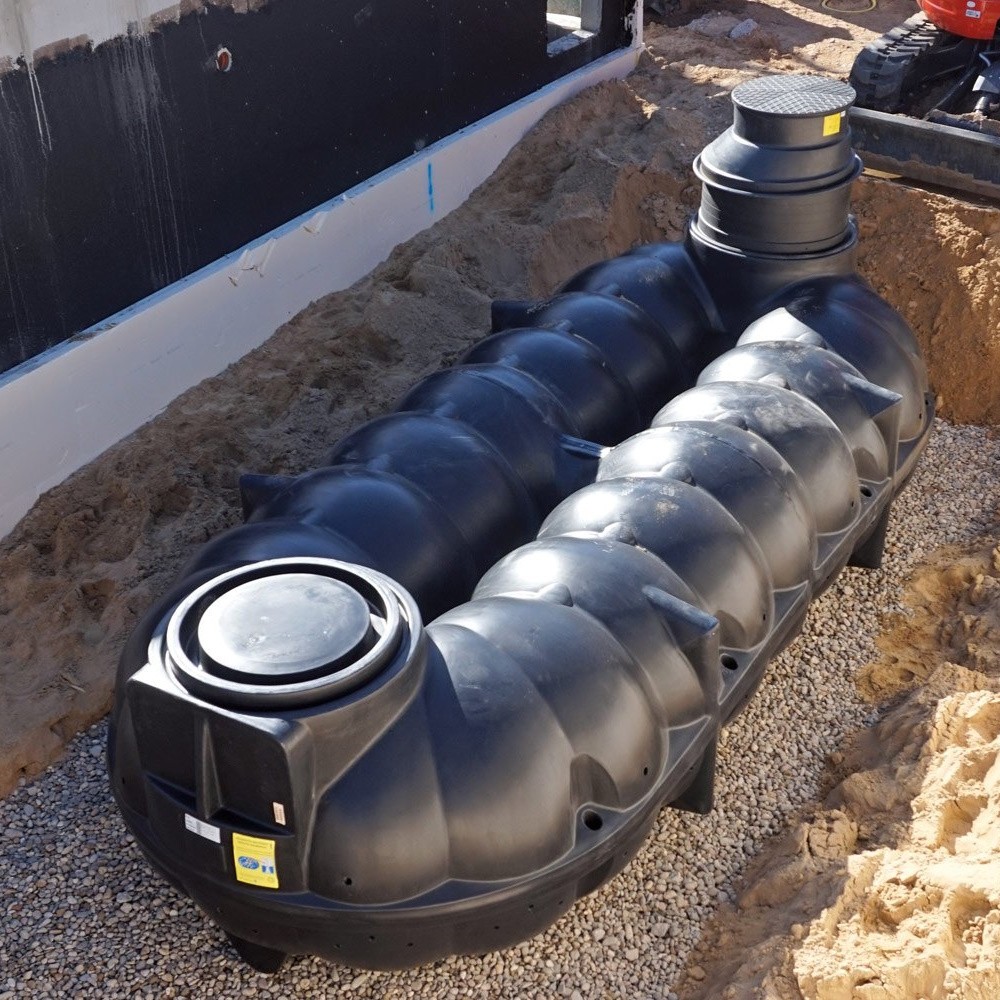 Wassertank unterirdisch von RWT Koops